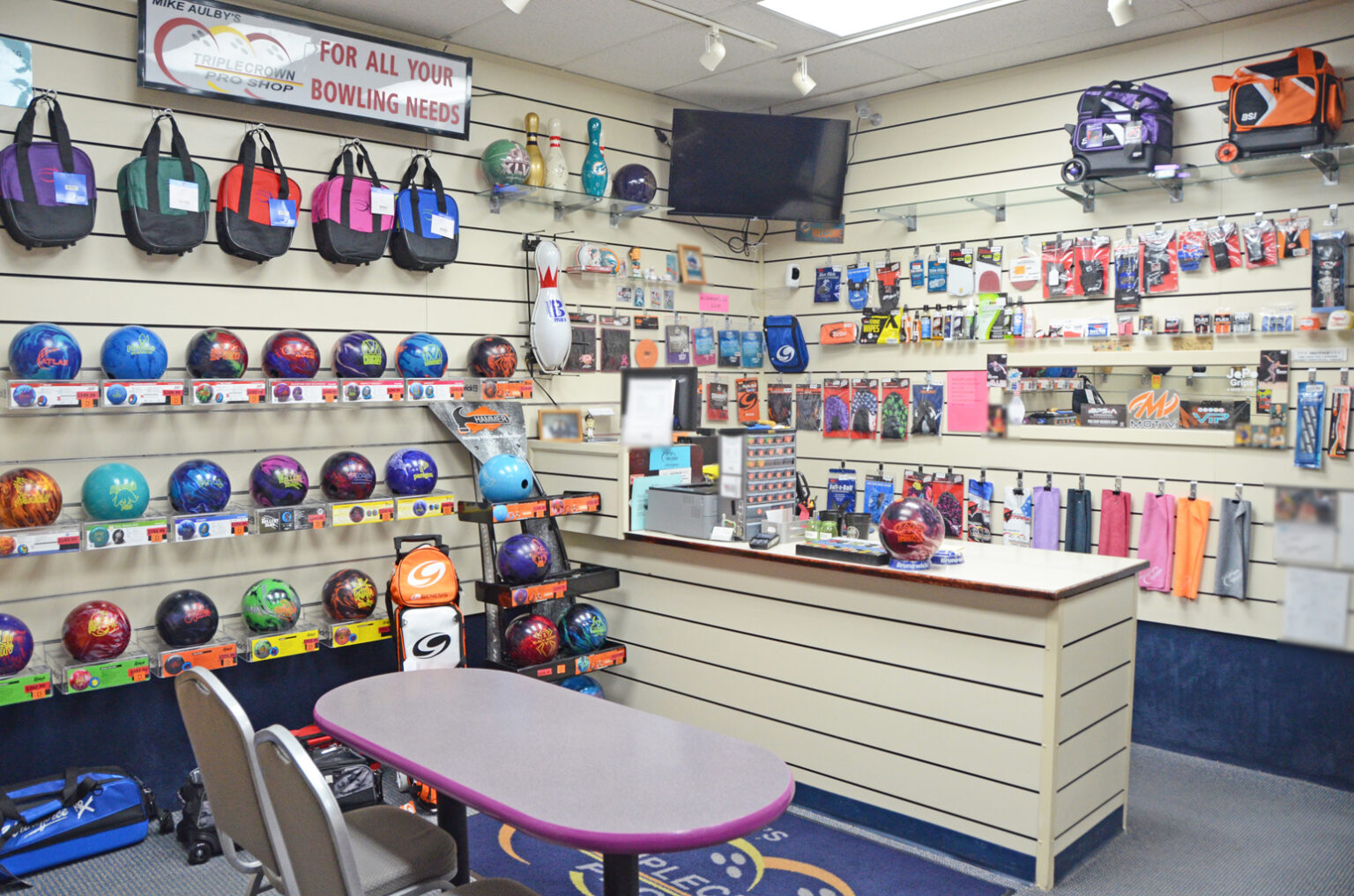 About Mike Aulby’s Arrowhead Bowl | Lafayette’s Family Entertainment Center