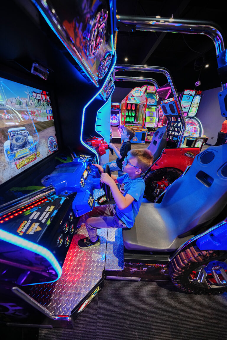 About Mike Aulby’s Arrowhead Bowl | Lafayette’s Family Entertainment Center