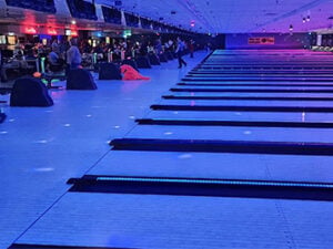 Bowling in Lafayette, IN | Mike Aulby’s Arrowhead Bowl